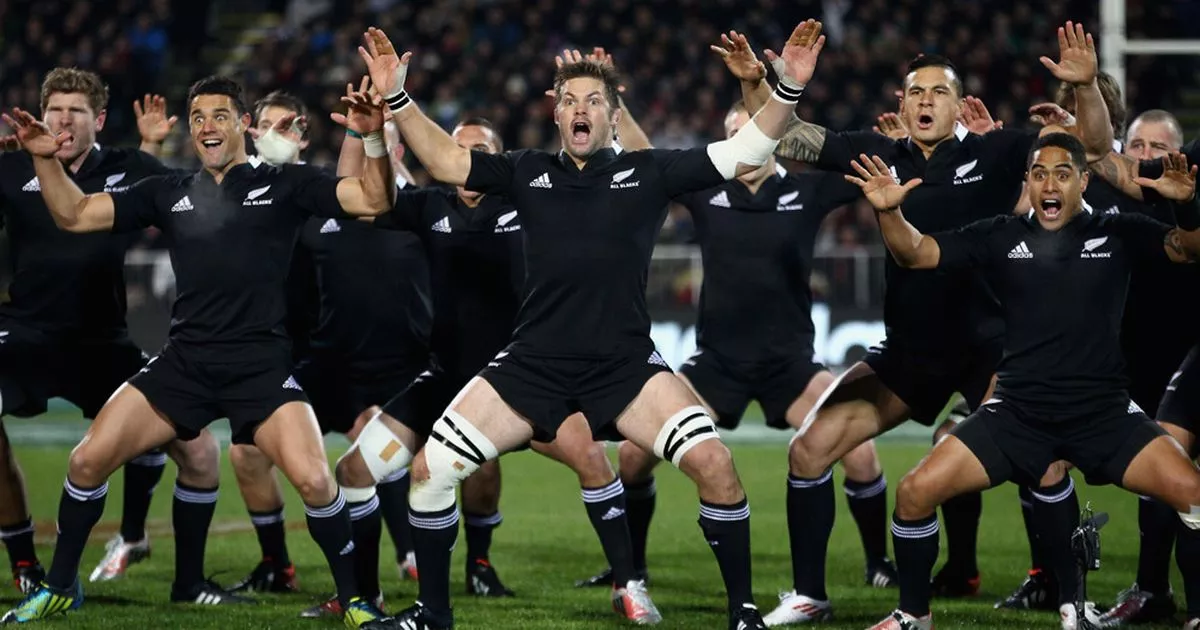 Executive coaching and teamwork example of all blacks rugby team